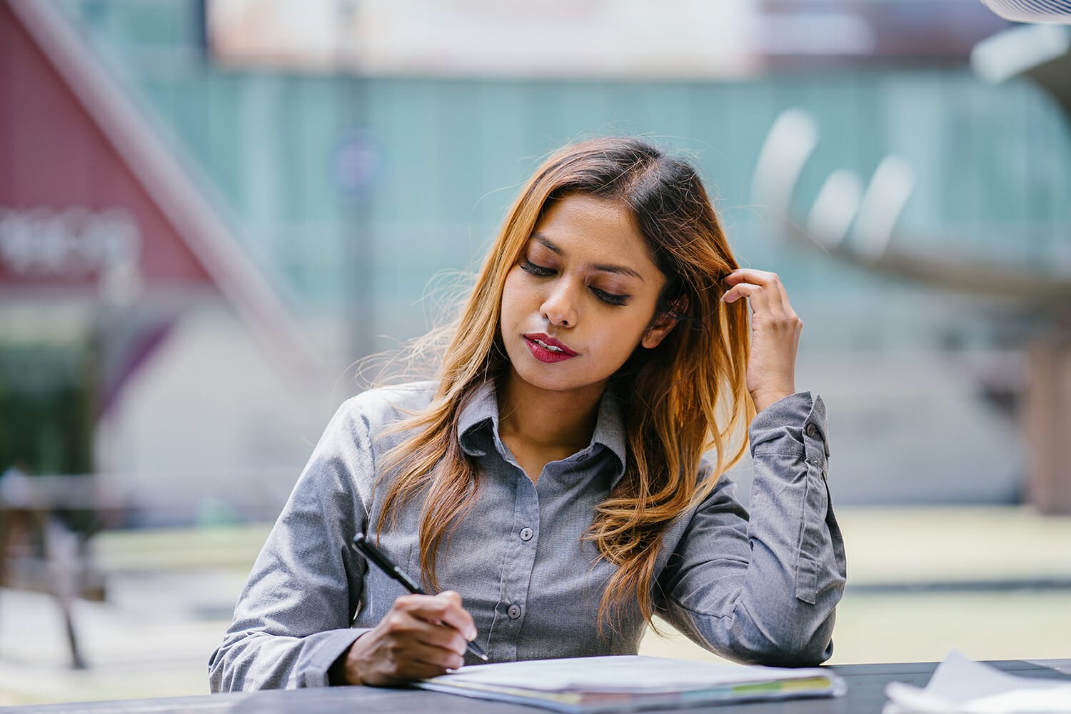 Passive Voice: What is Passive Voice & How to Improve it with Examples