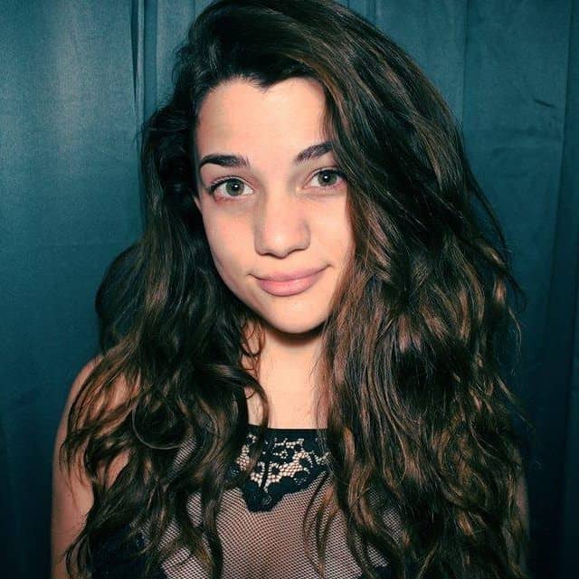 Story Arcs: 5 Elements, Examples & How To Write Them Well